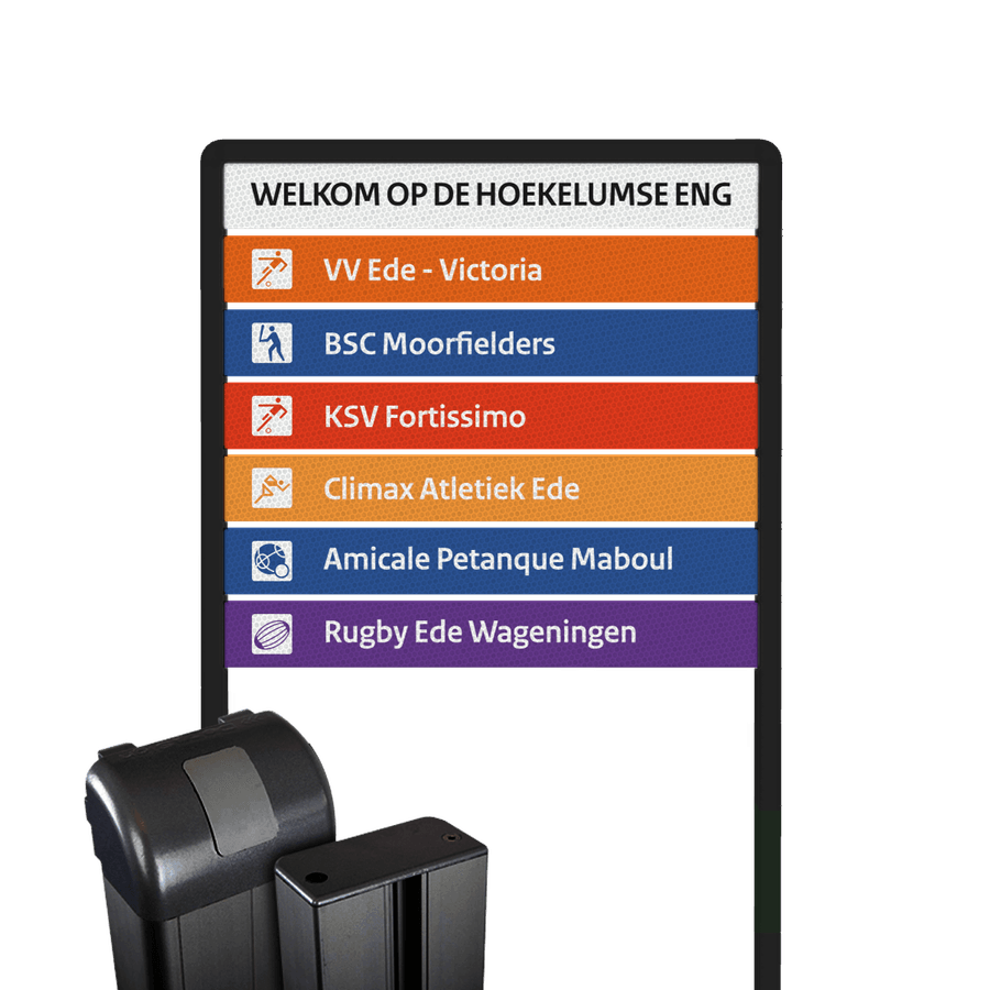Informatiebord sportpark ingang met reflecterende borden nodig?